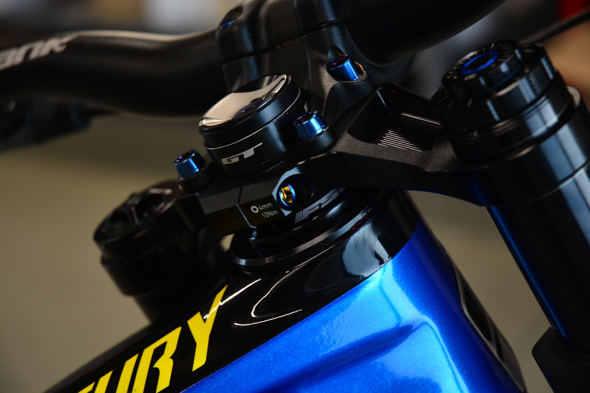 Rock Shox Boxxer D1 clamps - Titanium Bolt Kit – Thetibolt